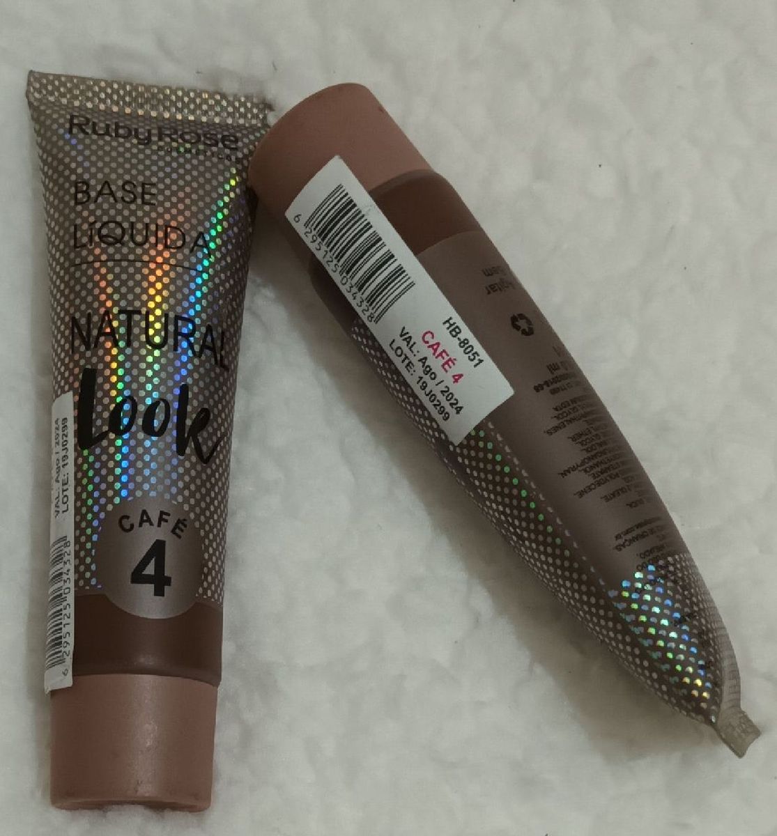 1 Uni Base Líquida Café 4 - Natural Look Ruby Rose | Maquiagem Feminina ...