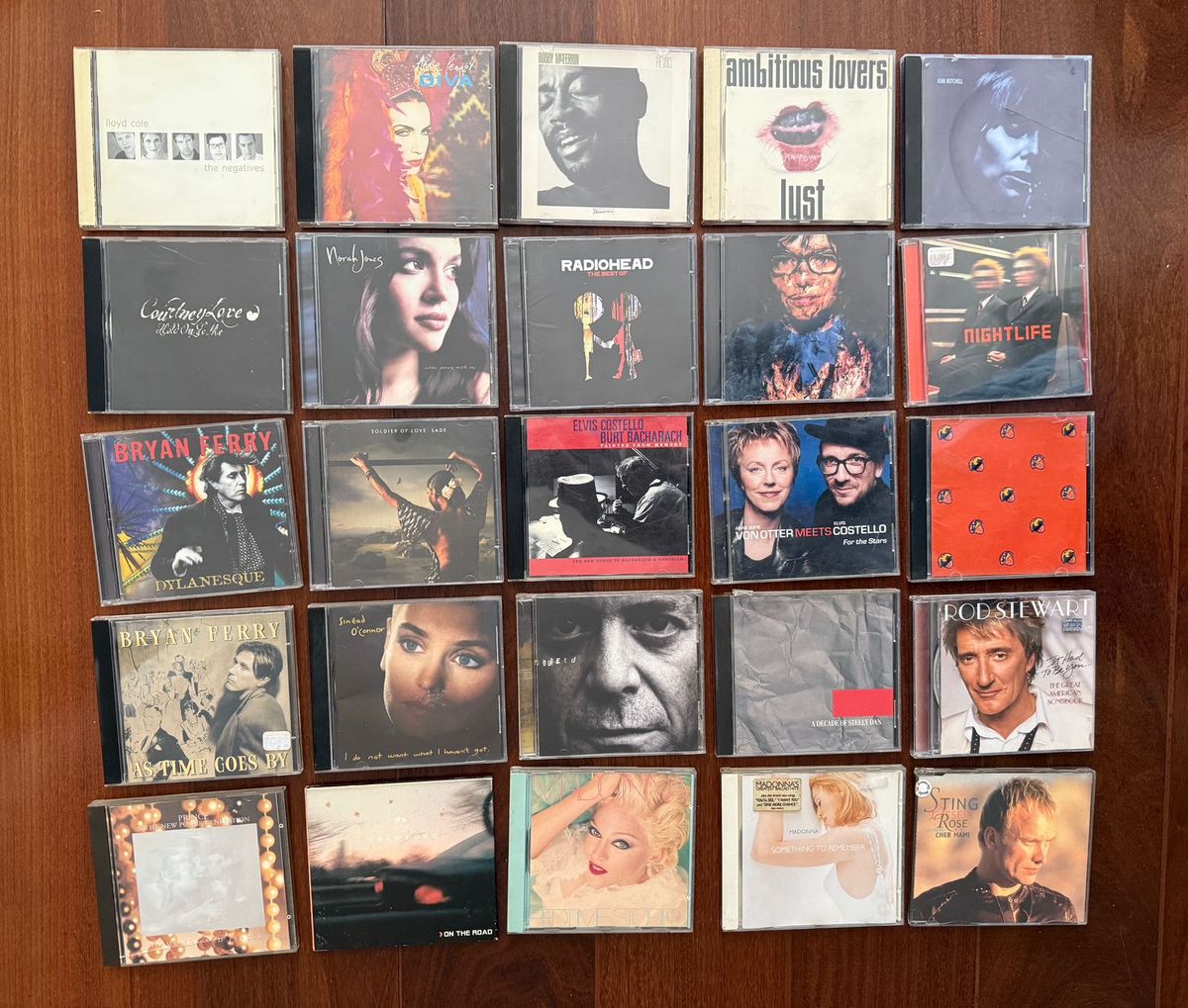 25 Cds Pop: Pet Shop Boys, Madona, Rod Stewart, Sting, Prince e Outros ...