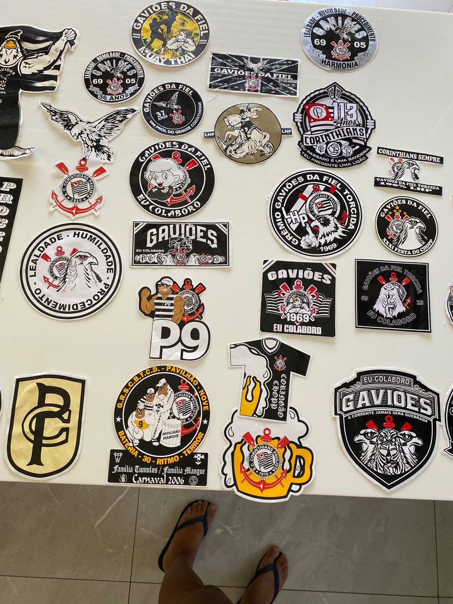28 Adesivos Coleção Adesivos Antigos, Gaviões da Fiel Pavilhão 9 e ...