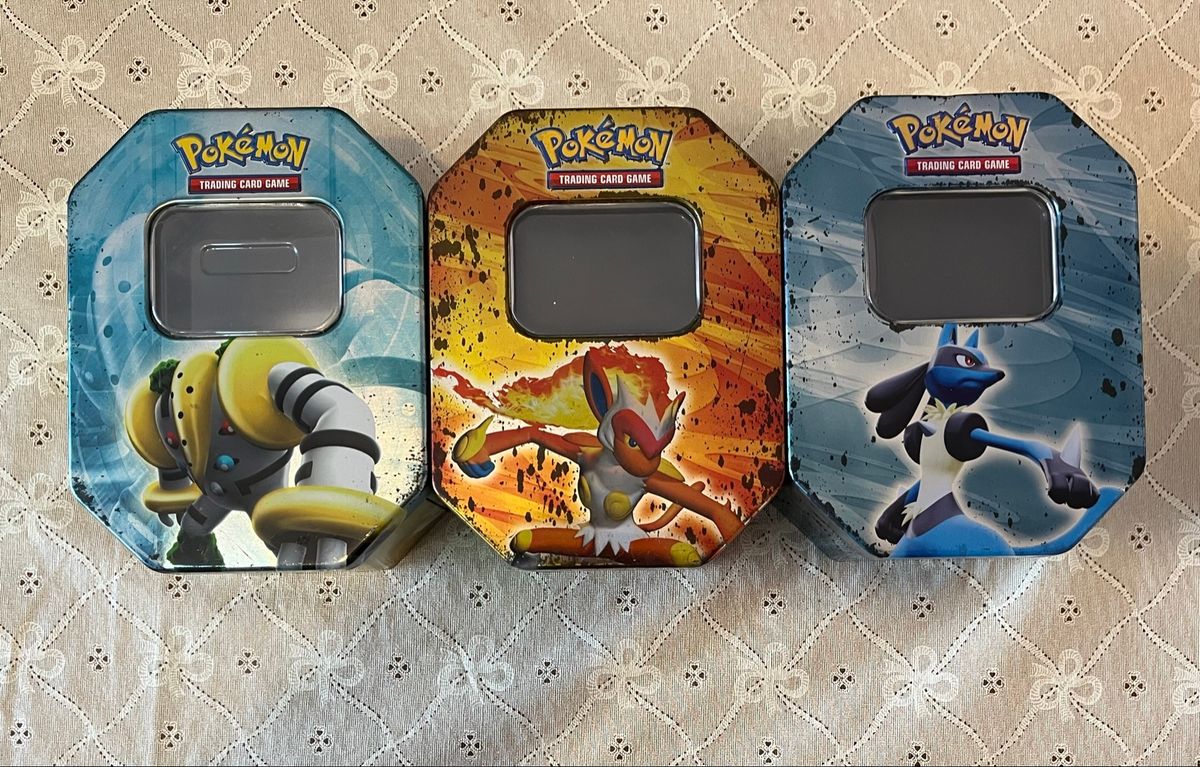 3 Latas Pokemon Tcg Originais (antigas) | Item Infantil Pokemon Usado ...
