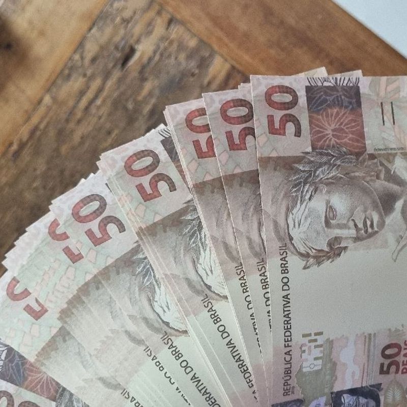 Nota De 3 Reais Notas De Três Reais Banzeiros
