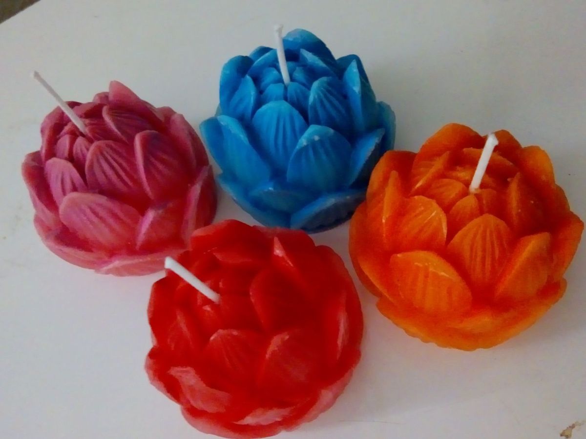 4 Velas Flor de Lotus | Item de Decoração Nunca Usado 42380536 | enjoei