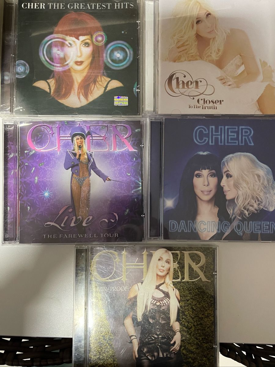 5 Cds Cher Originais | Item de Música Universal Usado 73705792 | enjoei