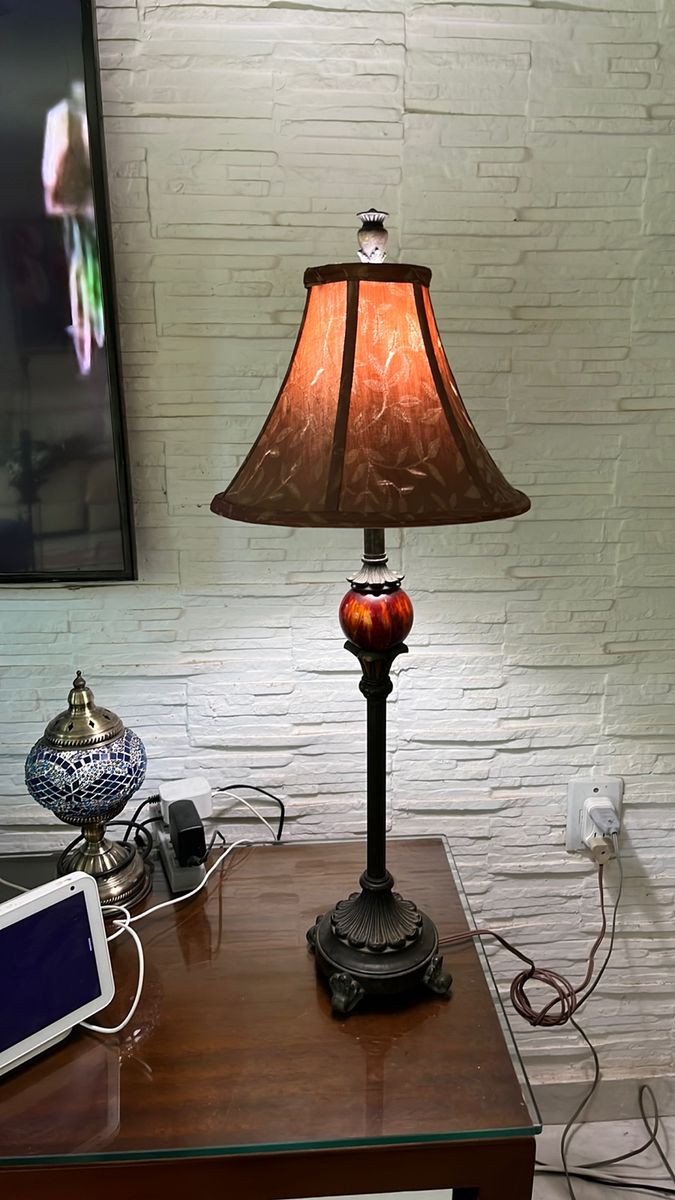 Abajur Antigo Lindíssimo | Produto Vintage e Retro Usado 83573676 | enjoei