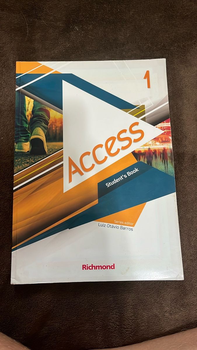 Access Students Book 1 | Livro Usado 103077937 | enjoei