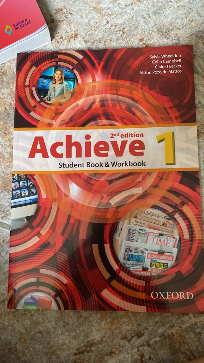 Achieve: Level 1: Student Book And Workbook | Livro Oxford University Press Usado 117671434 | enjoei