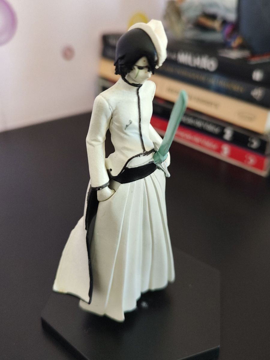 Action Figure Ulquiorra Cifer Bleach | Brinquedo Usado 76763146 | enjoei