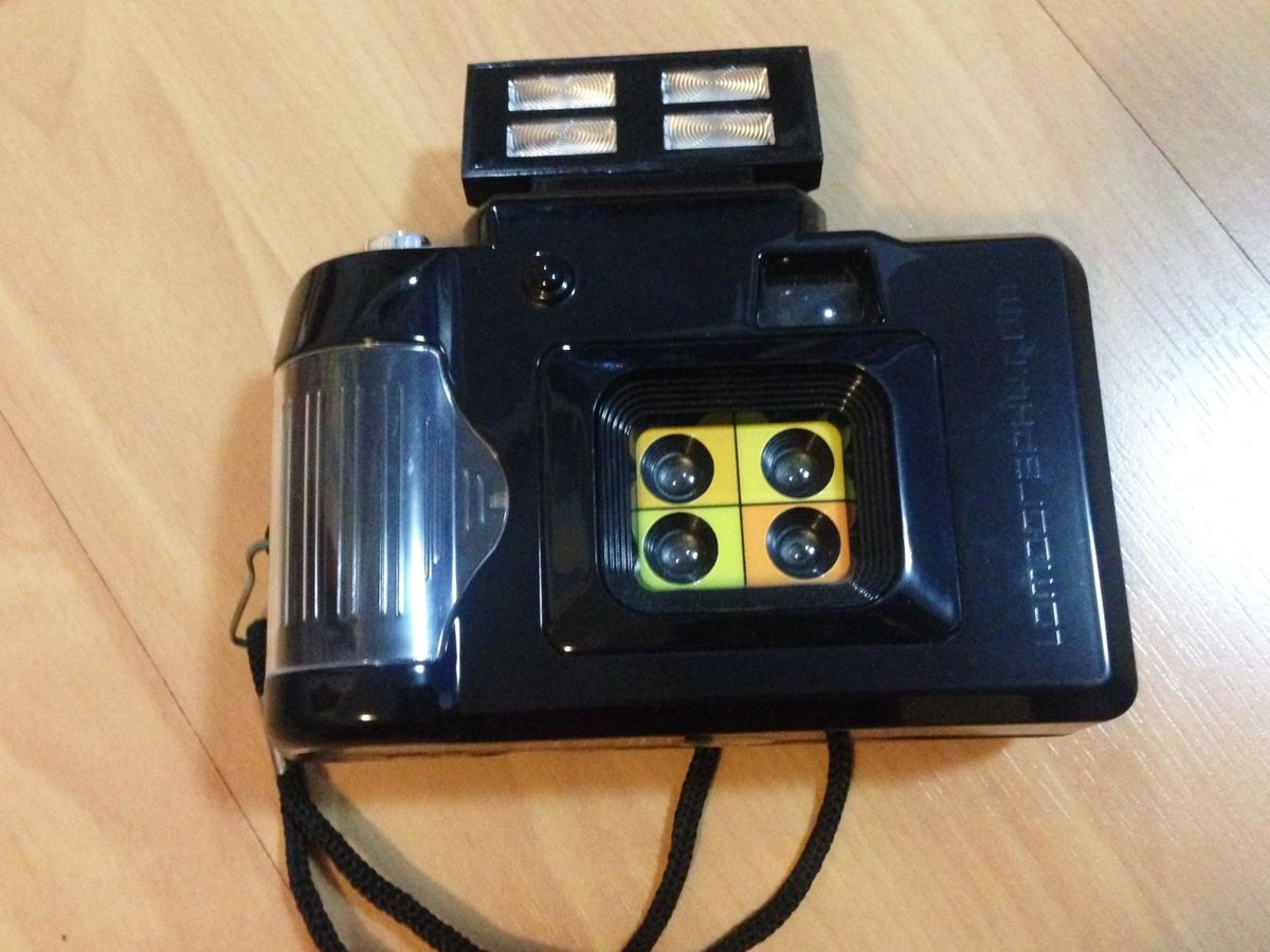 Action Sampler Flash + Lomo Buttons + Lomo Postcards | Lomo Lomography ...