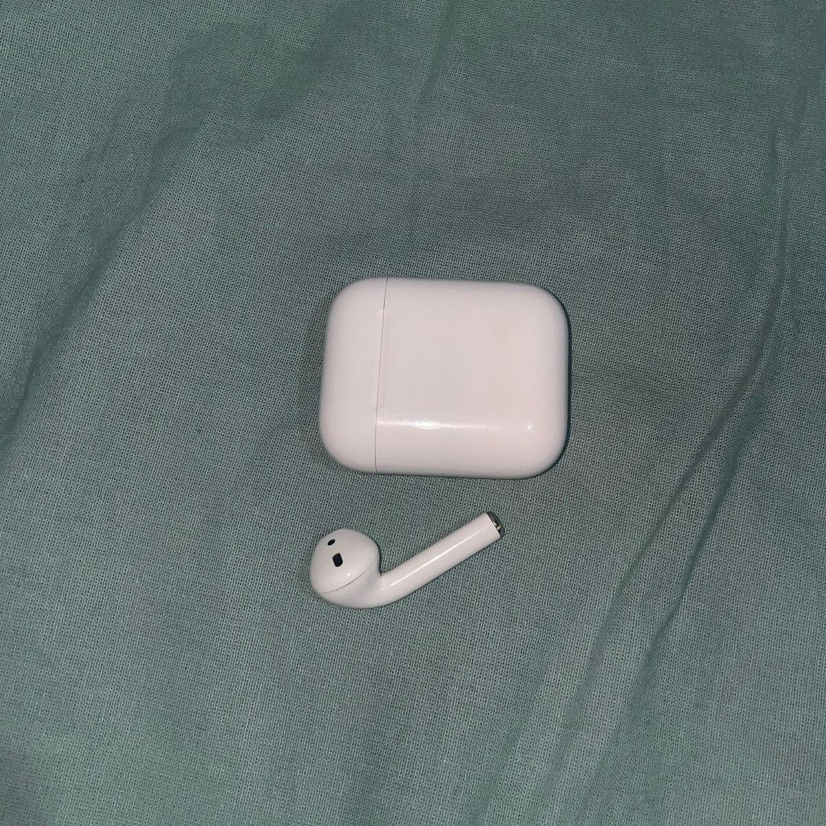 Airpod Estojo Carregador | Item de Música Apple Nunca Usado 77198081 | enjoei