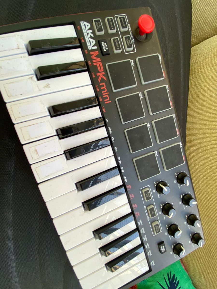 Akai Mpk 2 Mini | Item de Música Akai Usado 60652149 | enjoei