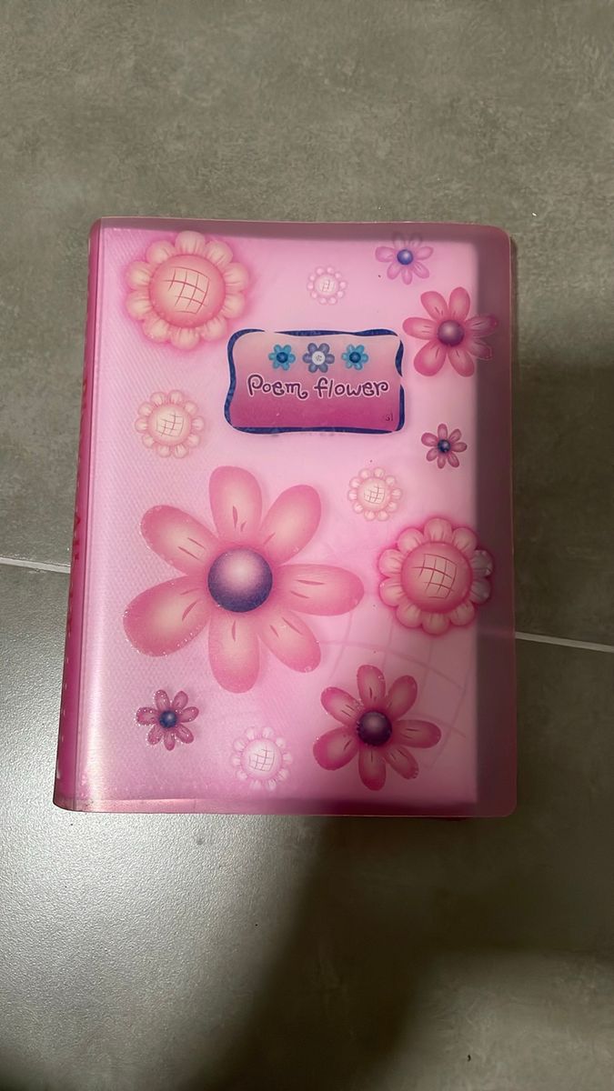 Álbum de Fotos Muito Antigo Vintage Época da Infância Rosa com Flores ...