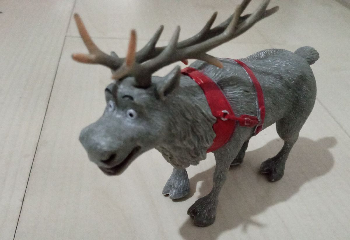 Alce Sven e Príncipe Kristoff Frozen Original Disney | Brinquedo Disney ...