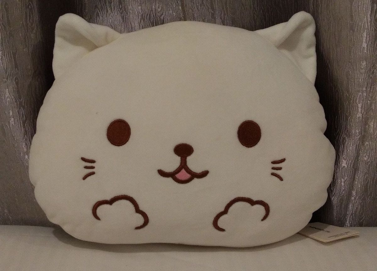 Almofada Gato Sushi Miniso Pelucia | Pelúcia Miniso Usado 73197401 | enjoei