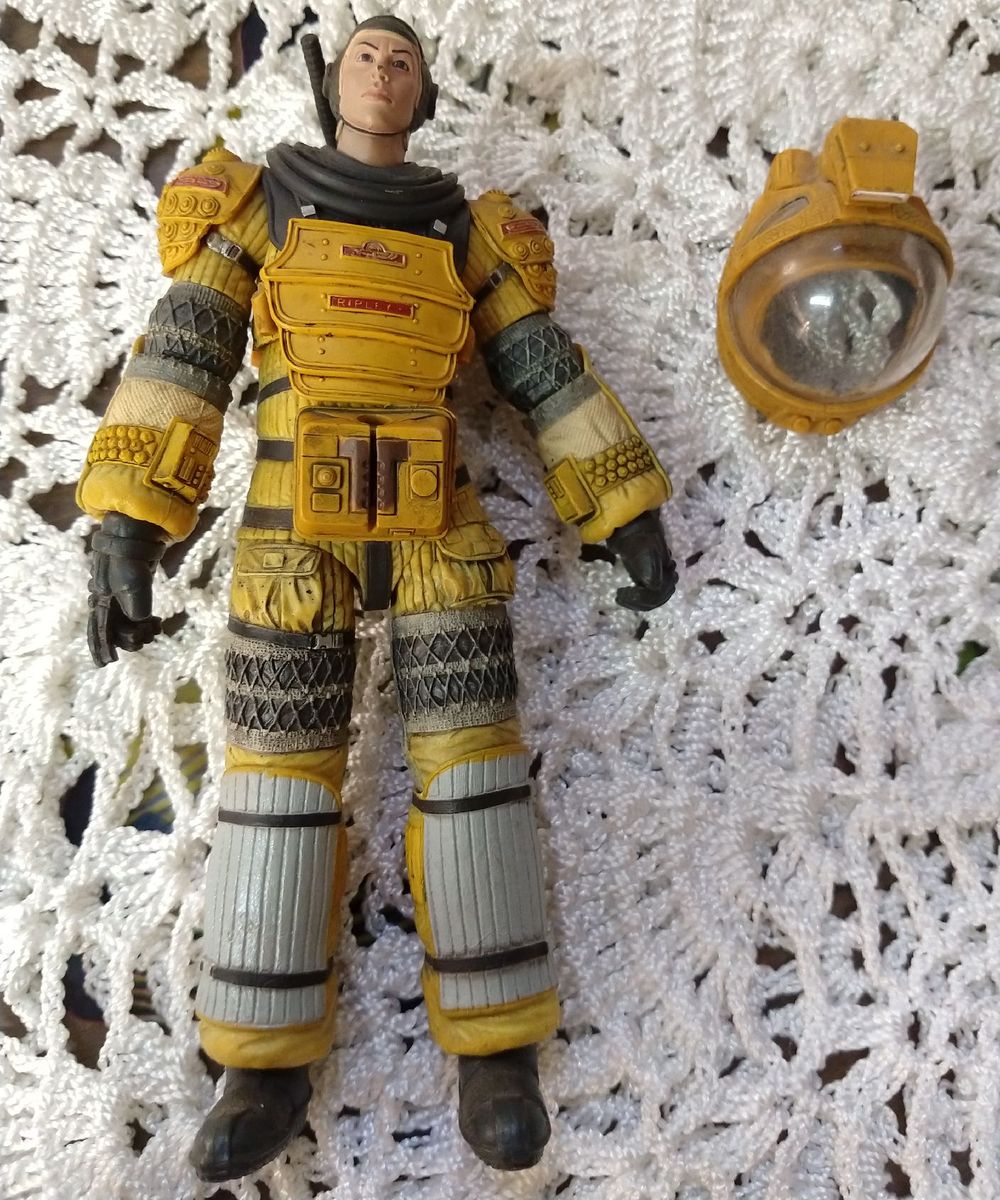 Amanda Ripley (torrens Spacesuit) - Alien Isolation - Neca | Produto ...