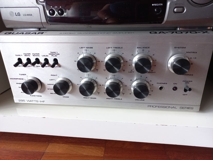Amplificador Quasar 7070-x | Item de Música Quasar Usado 84020968 | enjoei Amplificador Quasar 7070-x | Item de Música Quasar Usado 84020968 | enjoei