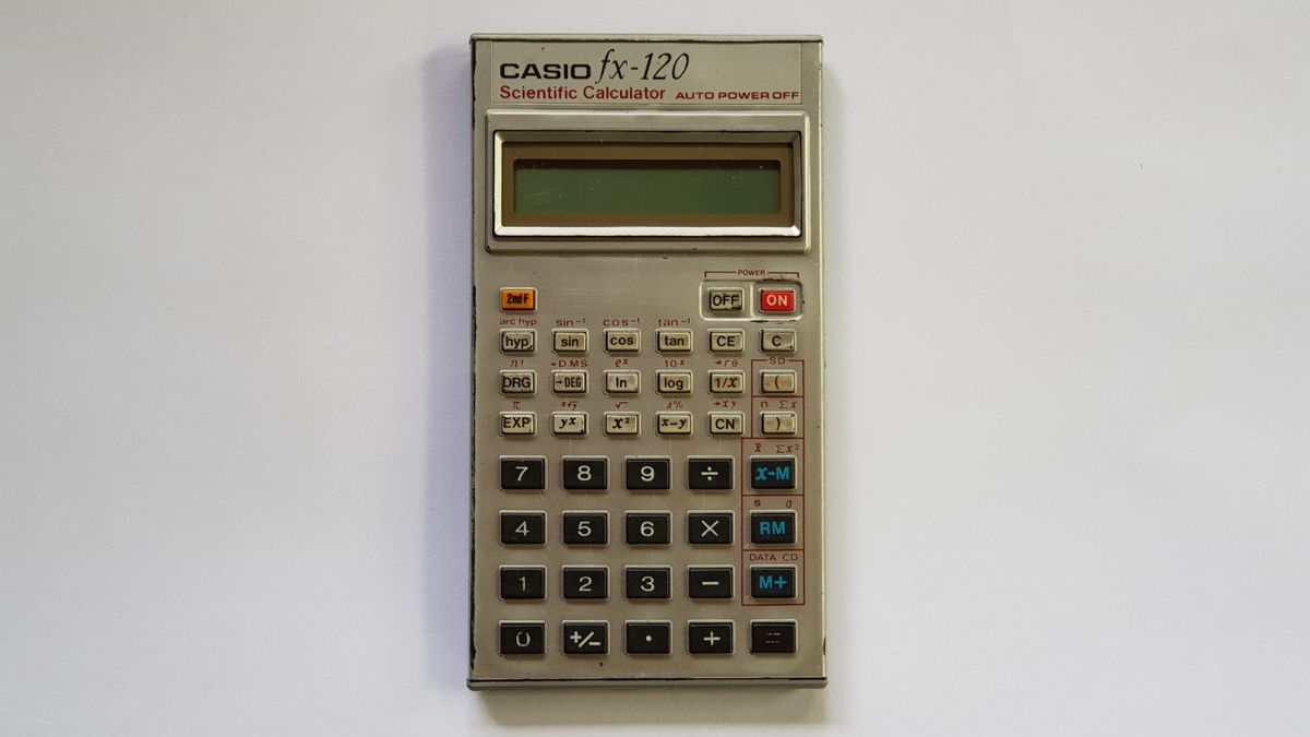 Antiga Calculadora Casio Fx-120 - Funcionando | Item Info & Eletro Casio Usado 79356499 | enjoei