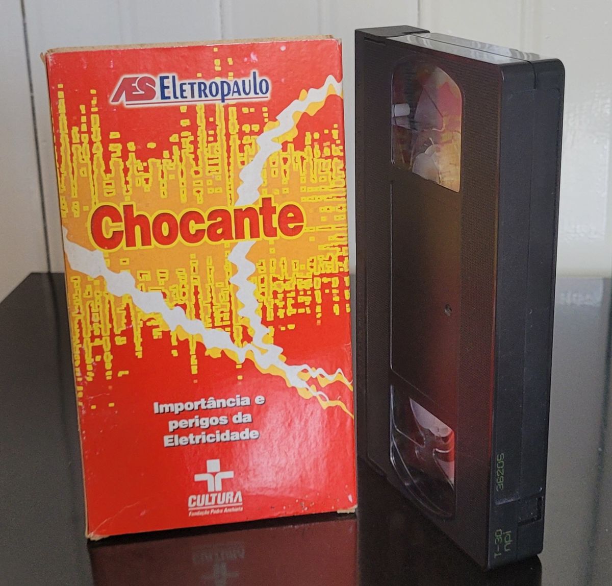 Antiga Fita Vhs Educativa Tv Cultura - Chocante Aes Eletropaulo Perigos ...