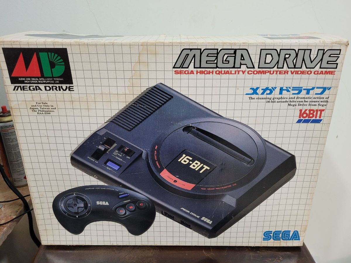 Antigo Videogame Sega Mega Drive Japonês Na Caixa Funcionando | Console ...