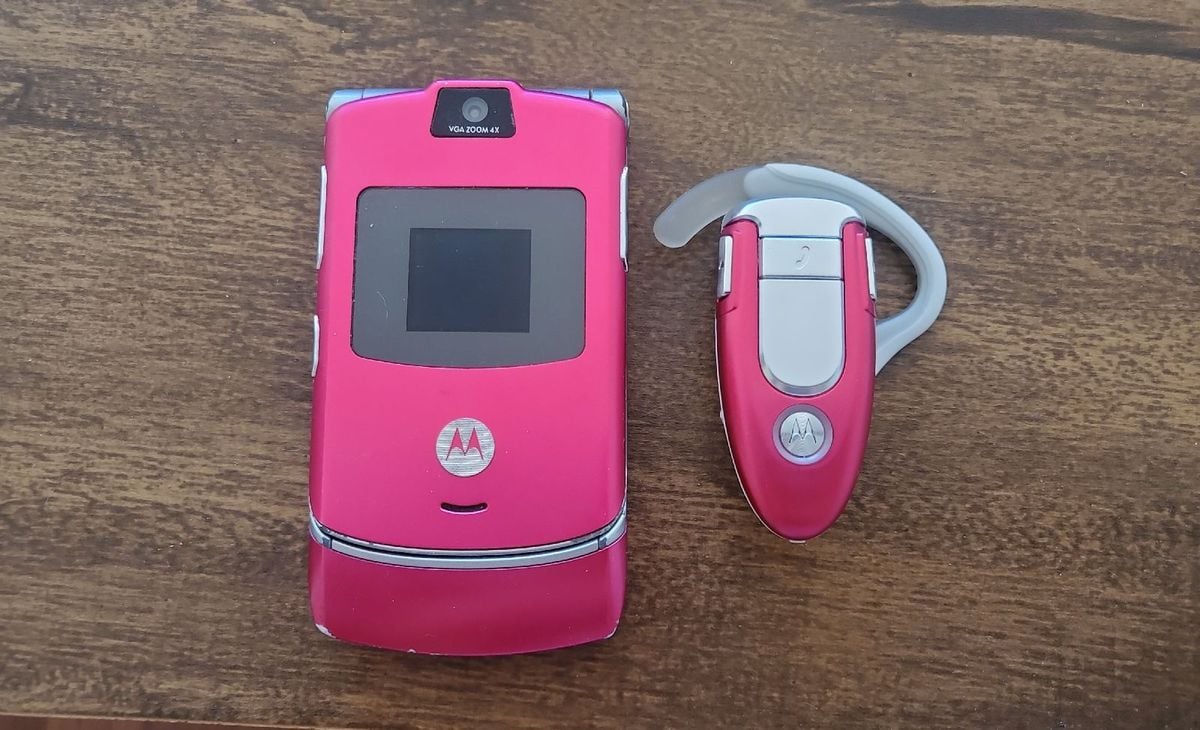 Aparelho Celular Motorola V3 Pink | Celular Motorola Usado 85906394 | enjoei
