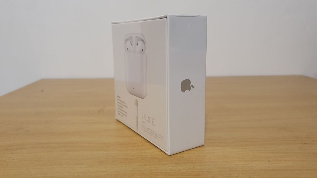 Apple Airpods | Item de Música Apple Nunca Usado 65624967 | enjoei