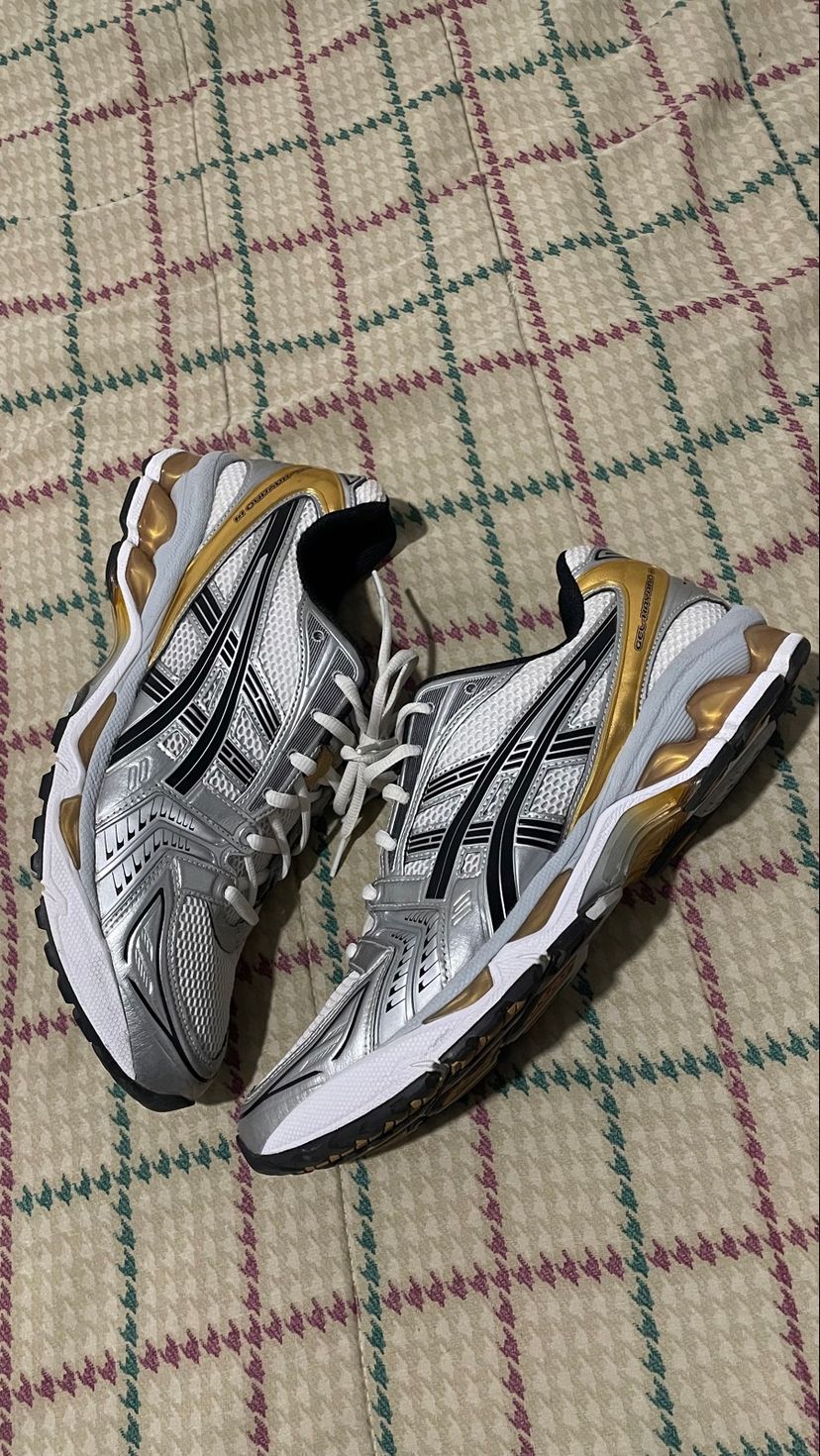 Asics Gel Kayano White Pure Gold Tam. 44 | Tênis Masculino Asics Usado ...