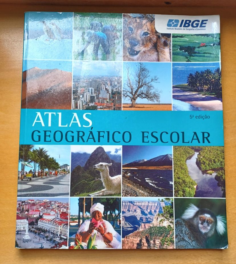 Atlas Geográfico Escolar | Livro Ibge Usado 96118706 | enjoei