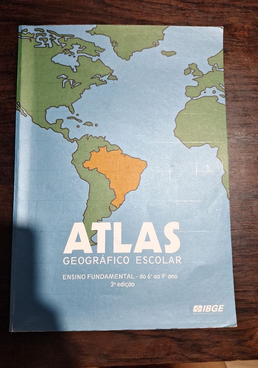 Atlas Geografico Escolar do 6° Ao 9° Ano | Livro Ibge Usado 96908021 | enjoei