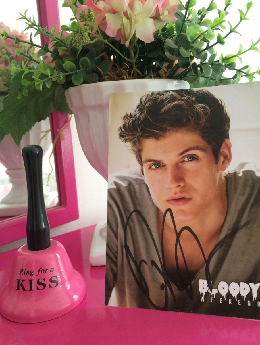 Autografo Daniel Sharman | Filme e Série Nunca Usado 54608333 | enjoei