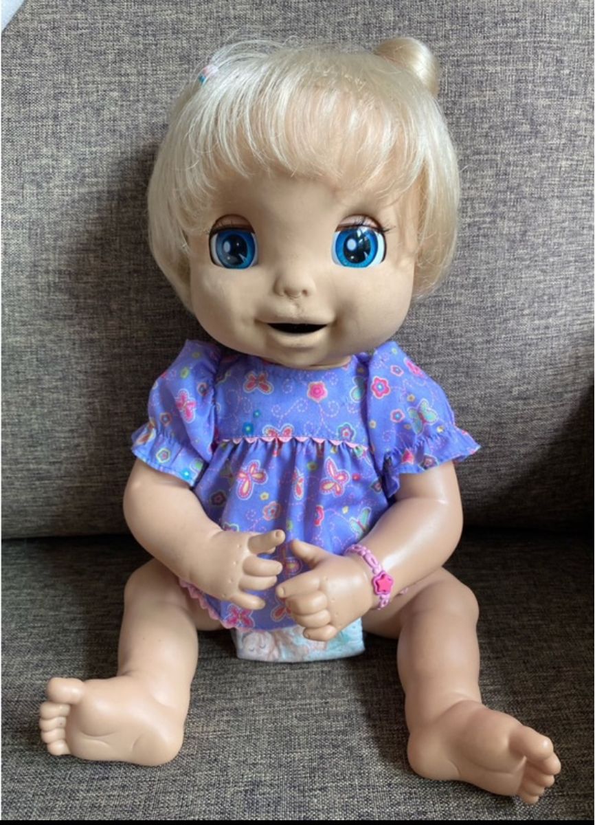 Baby Alive Linda Surpresa - 1a Edição | Brinquedo Hasbro Usado 82155365 ...