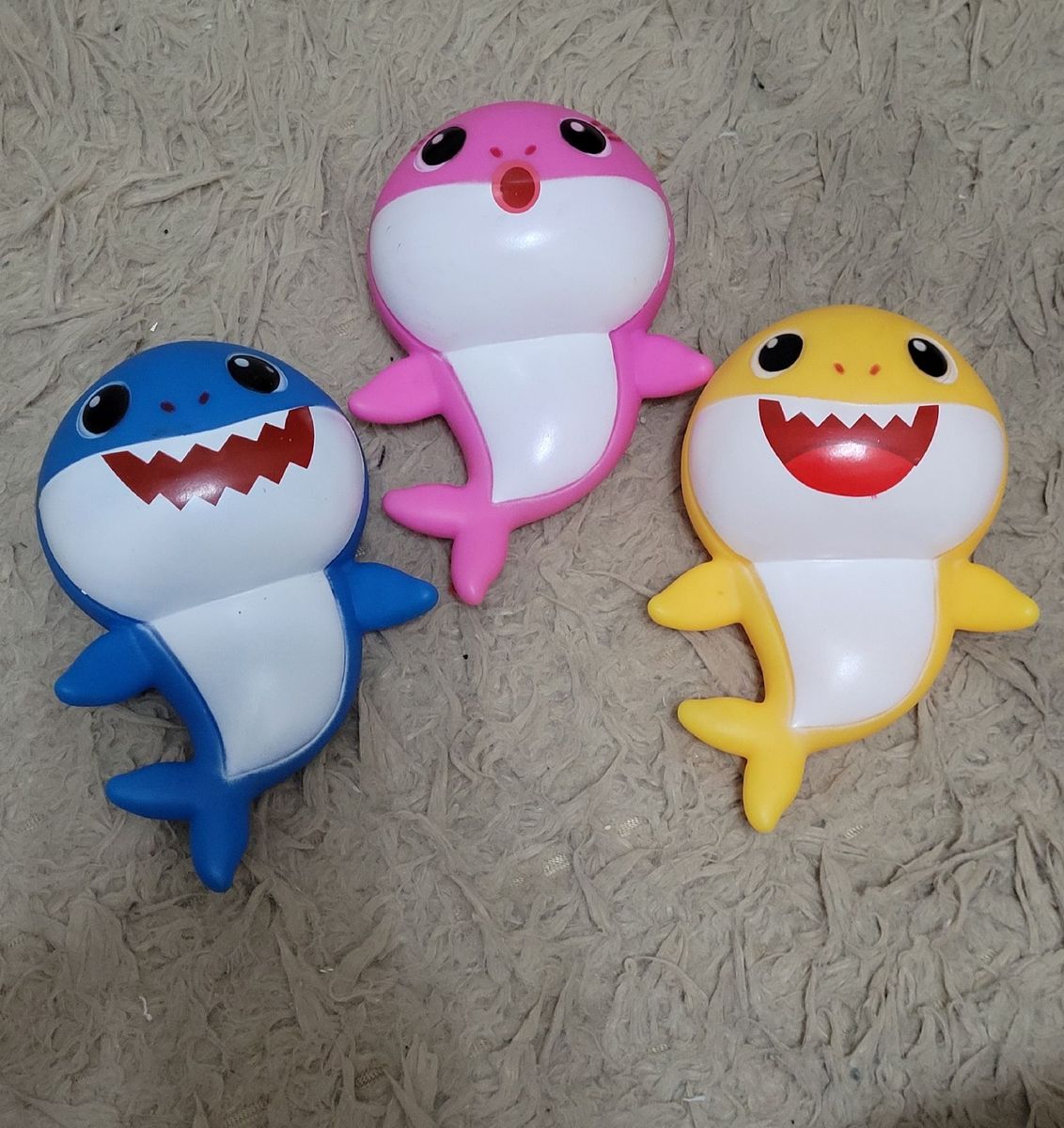 Baby Shark, Dad Shark, Mommy Shark 81083126 | enjoei