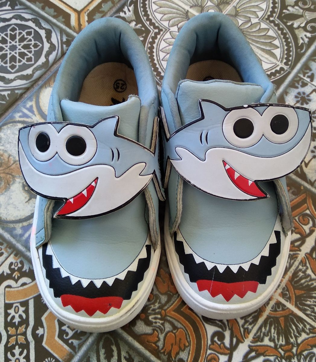 Baby Shark Tururu | Calçado Infantil para Meninos Usado 65867249 | enjoei