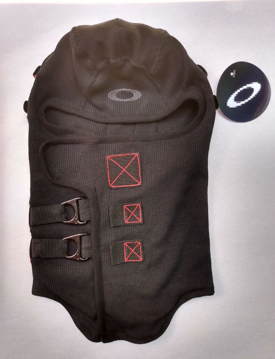 Balaclava Monster Oakley Ótimo para Andar de Moto Ou para Chavear Nas ...
