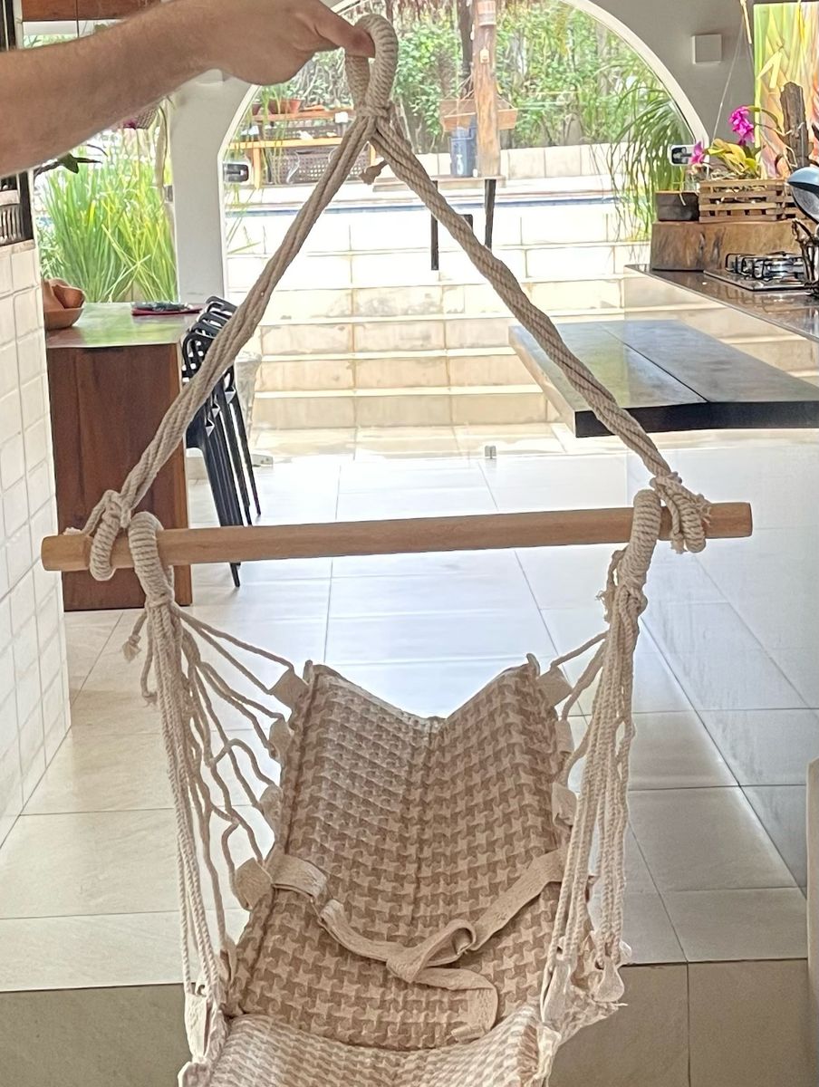 Balanço em Tecido Xadrez, Madeira e Cordas de Macrame | Brinquedo para ...