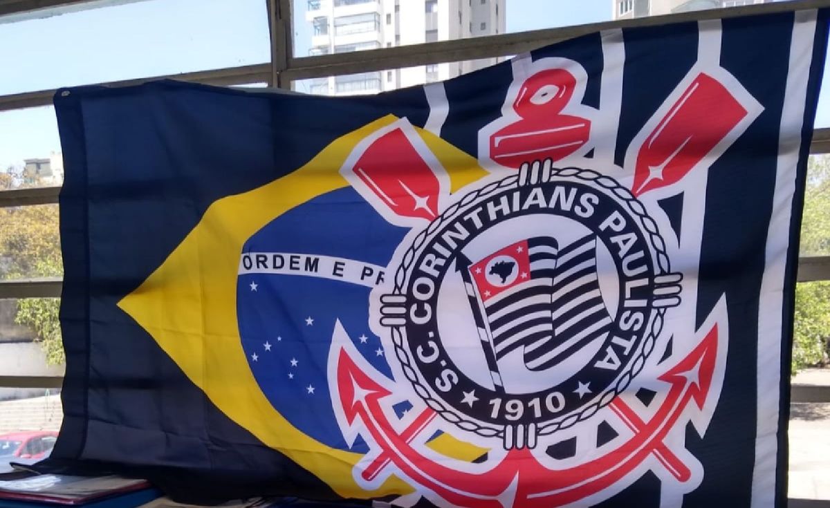 Bandeira Corinthians 1,5 Mts L X 1,0 a Copa do Mundo Catar 2022 Seleção ...