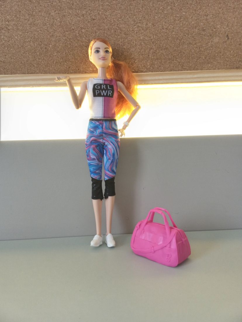 Barbie Academia Ruiva | Brinquedo Barbie Mattel Usado 85451306 | enjoei