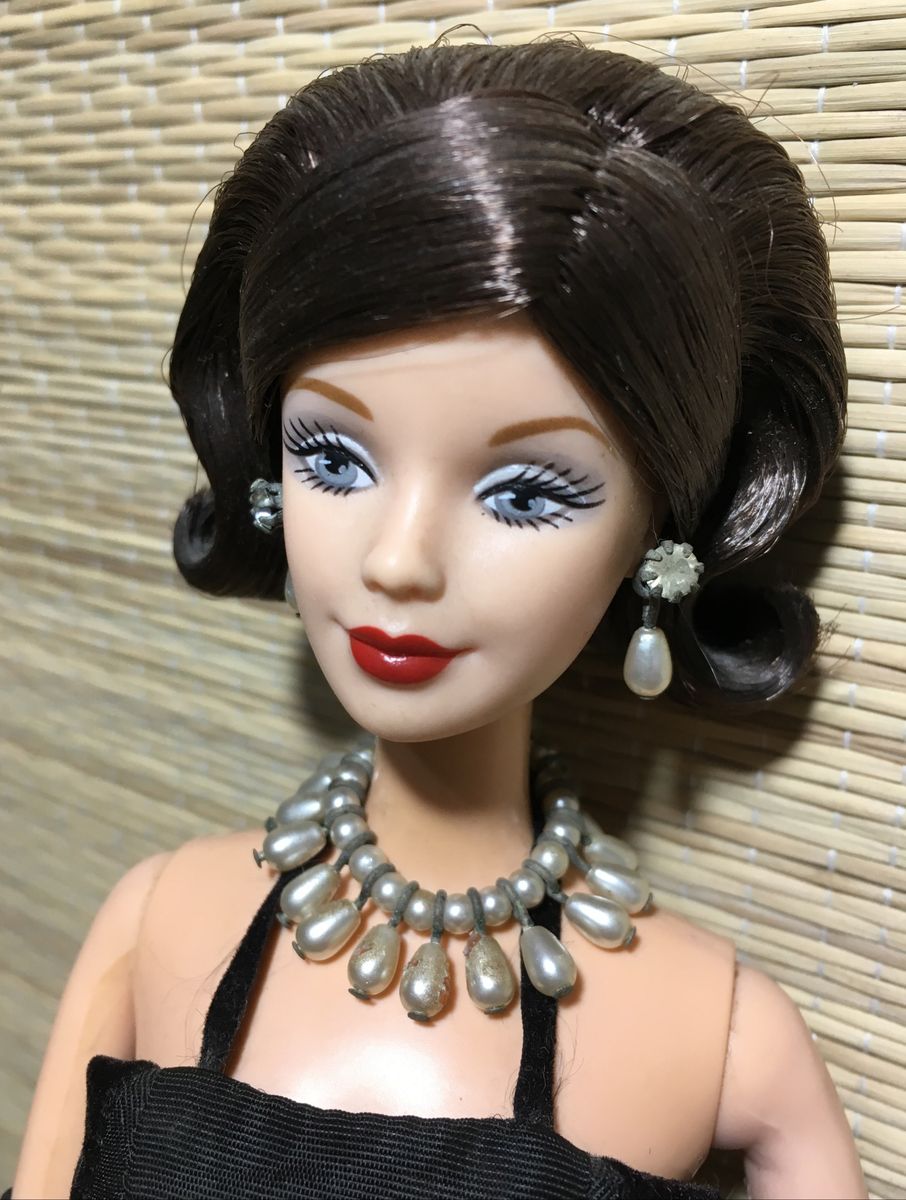 Barbie Colecionador Givenchy Limited Edition | Brinquedo Barbie Usado ...