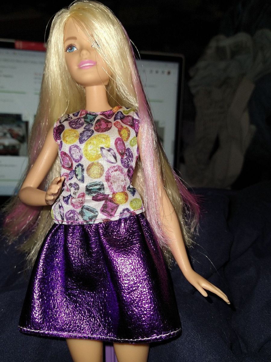 Barbie Loira com Reflexos Lilás (importada) | Brinquedo Barbie Usado ...