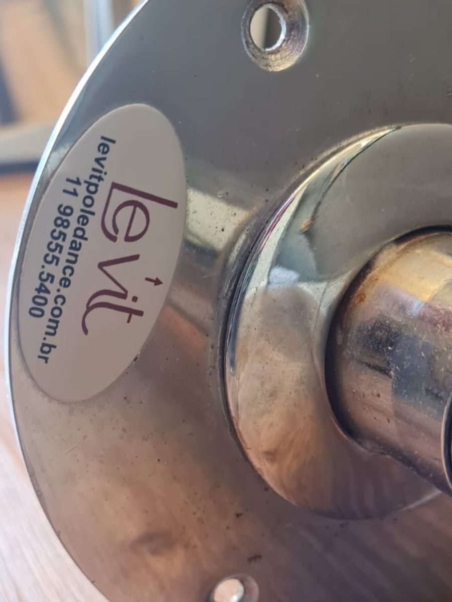 Barra de Pole Lêvit | Moda Esportiva Feminina Usado 77738504 | enjoei