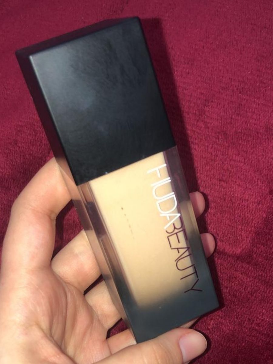 Base Huda Beauty | Maquiagem Feminina Huda Beauty Usado 45922430 | enjoei
