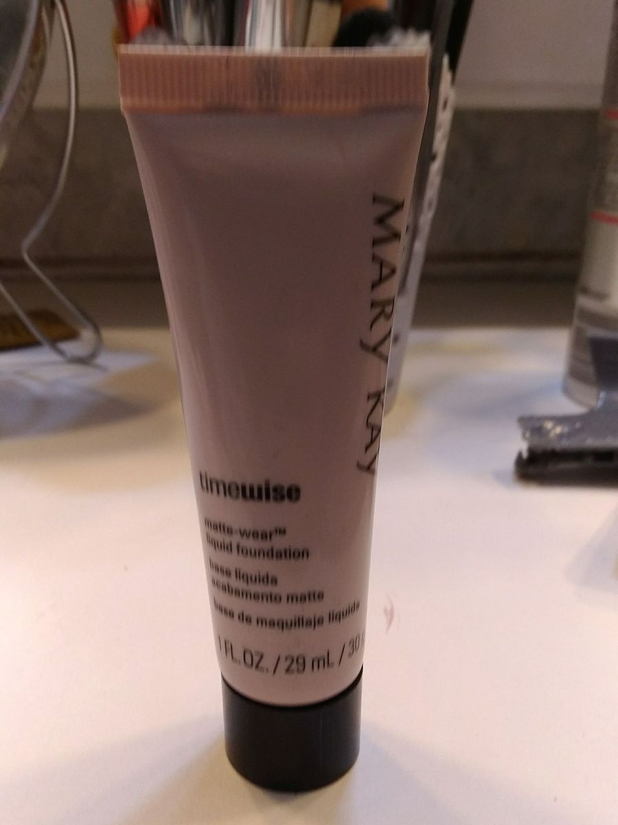 Base Matte Mary Kay Bege 08 | Maquiagem Feminina Mary Kay Usado ...