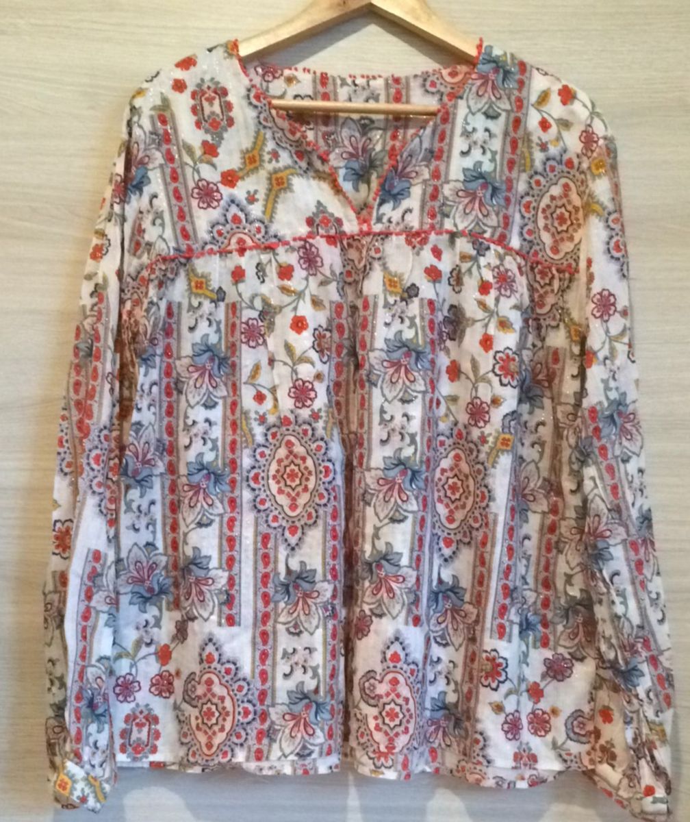 Bata Farm | Camiseta Feminina Farm Usado 15129000 | enjoei