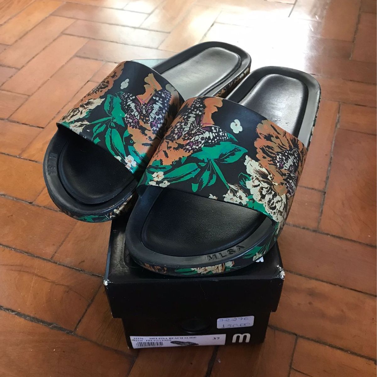Chinelo Melissa Florido Preto | Rasteira Feminina Melissa Usado ...