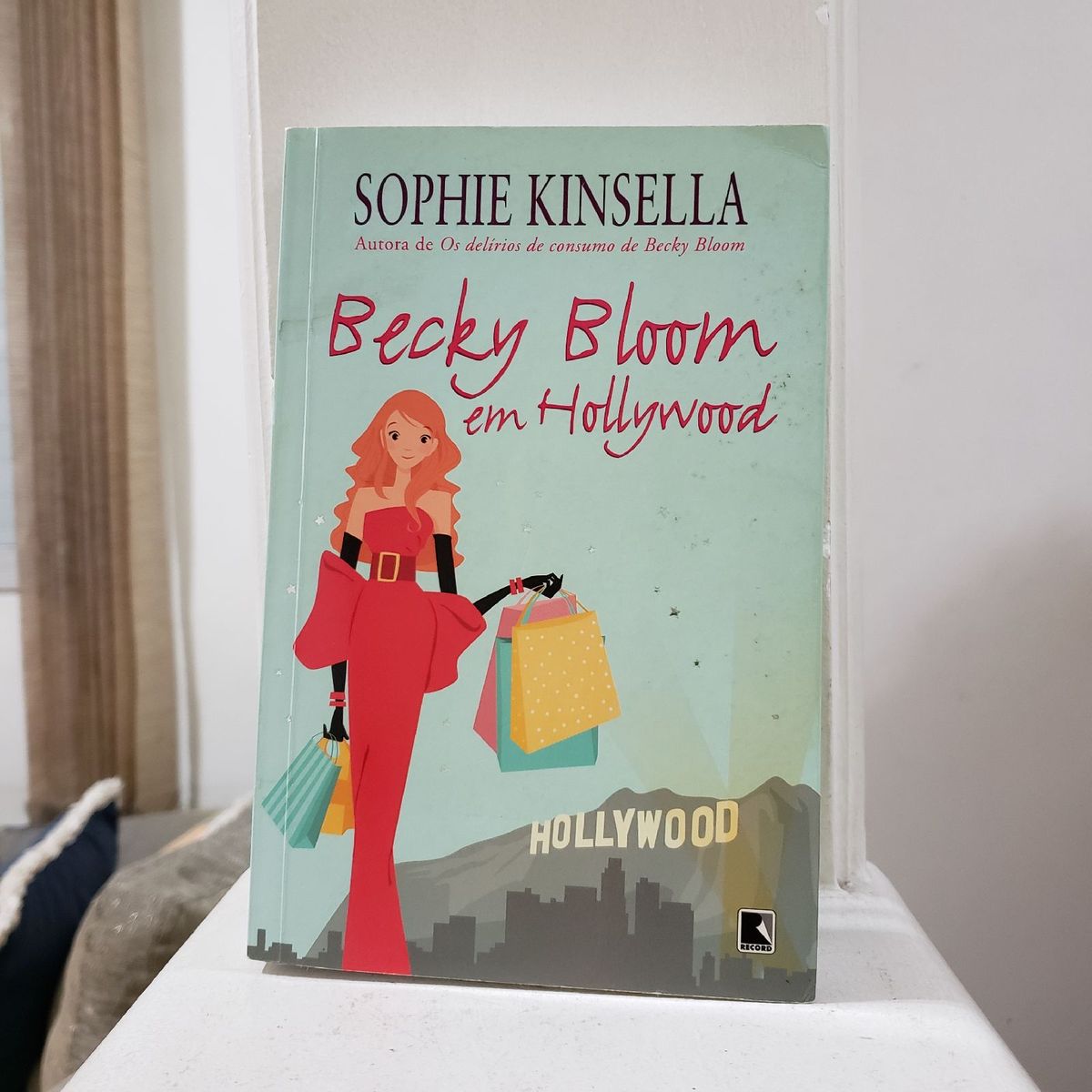 Becky Bloom em Hollywood | Livro Record Usado 59431717 | enjoei