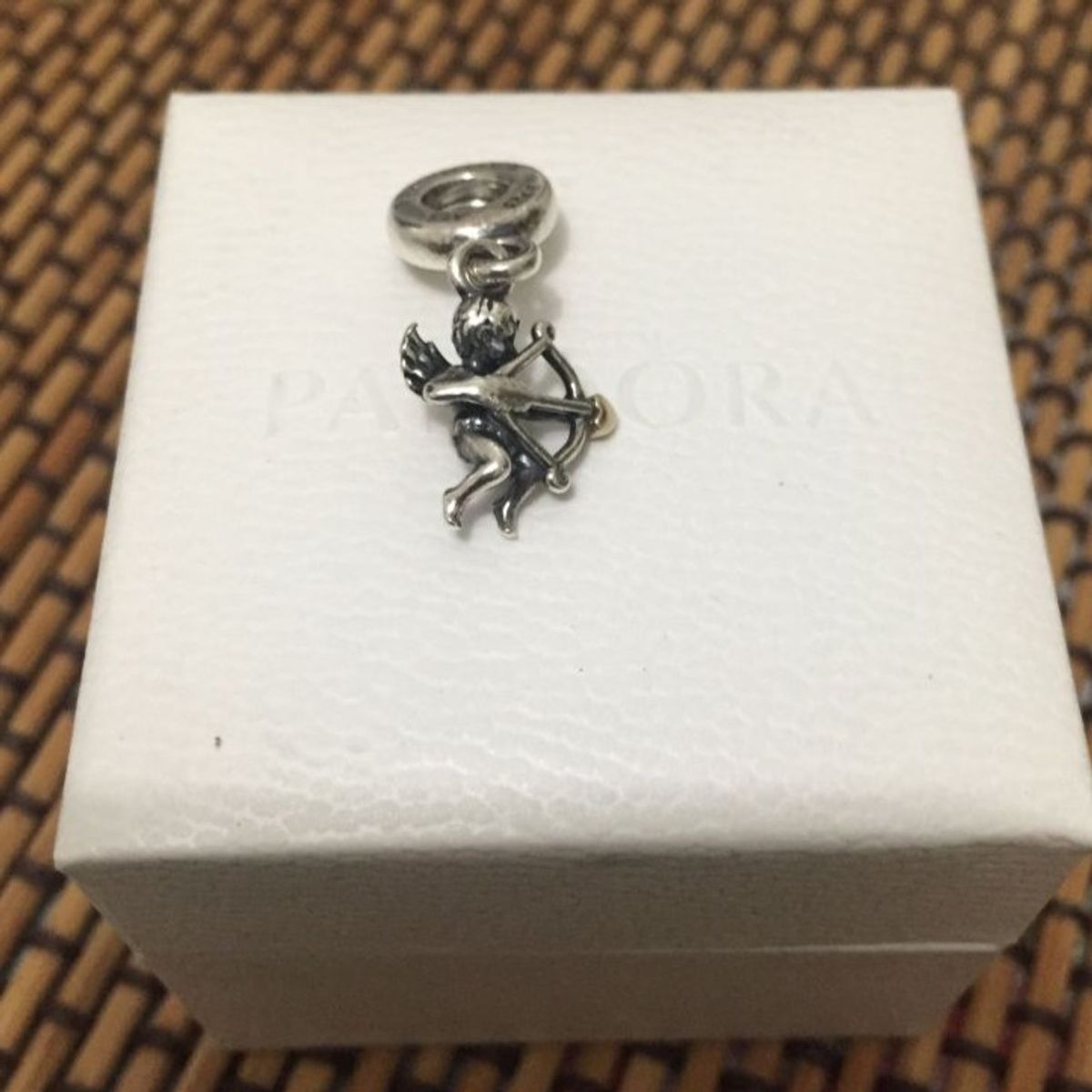 Berloque Cupido Pandora Original Prata e Ouro | Jóia Feminina Pandora ...