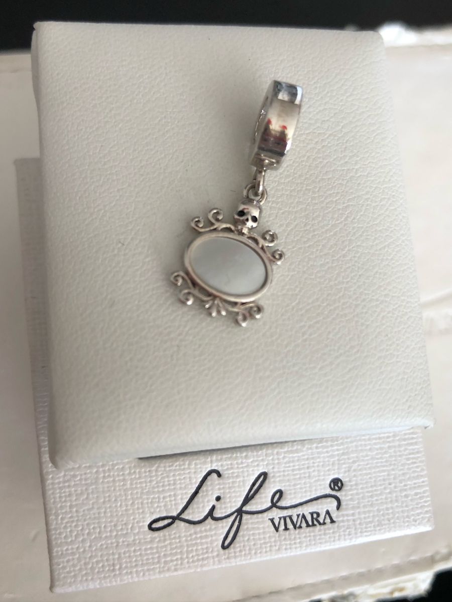 Berloque Life Vivara Dsney Vilões - Espelho Amaldiçoado | Jóia Feminina ...