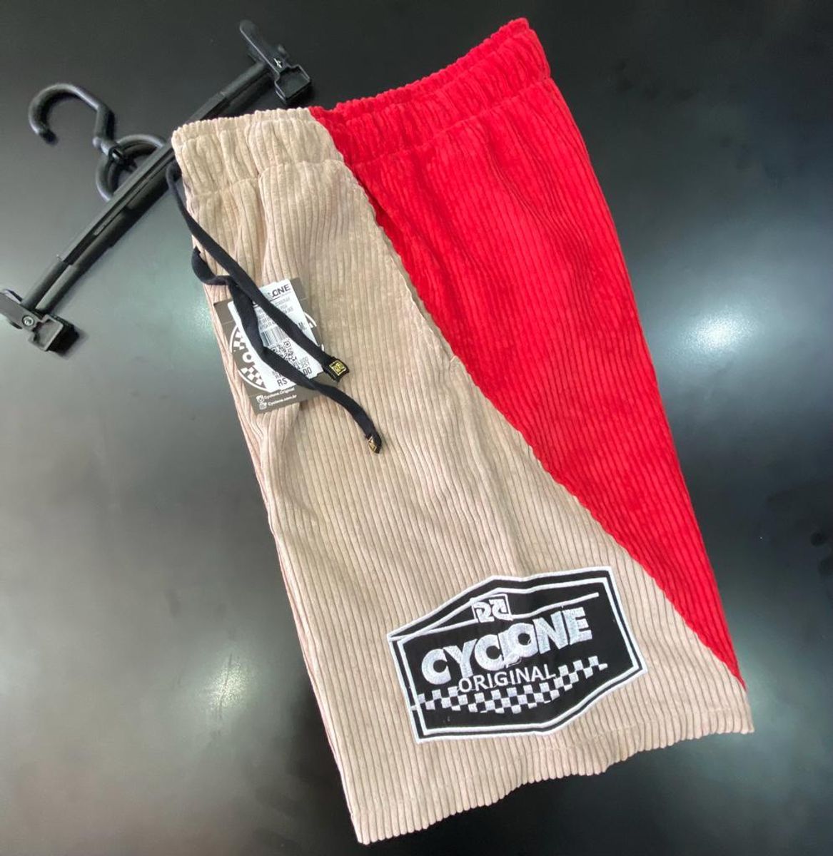 Bermuda Cyclone Veludo Vilones | Bermuda Masculina Cyclone Usado ...