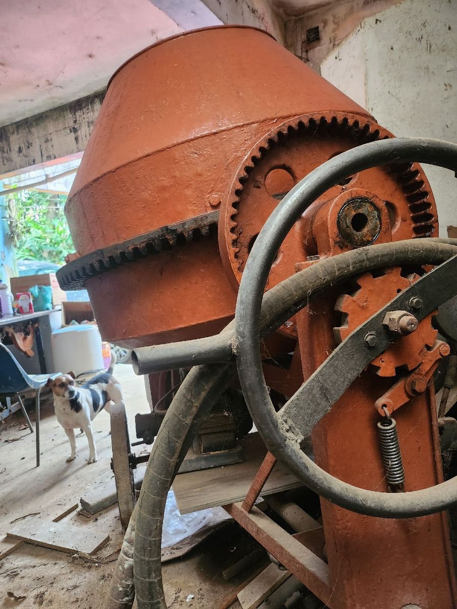 Betoneira 400 Lts com Motor - 220v | Móvel p/ Casa Usado 95329346 | enjoei