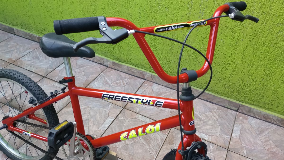 Bicicleta Caloi Retrô Bmx Cross Aro 20. | Brinquedo Caloi Usado ...