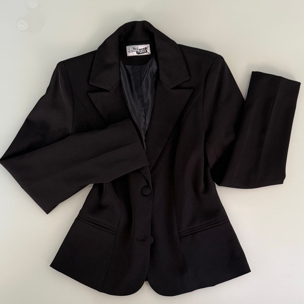 Blaser Preto Básico! | Terno Feminino Linha Rara Confecções Usado ...