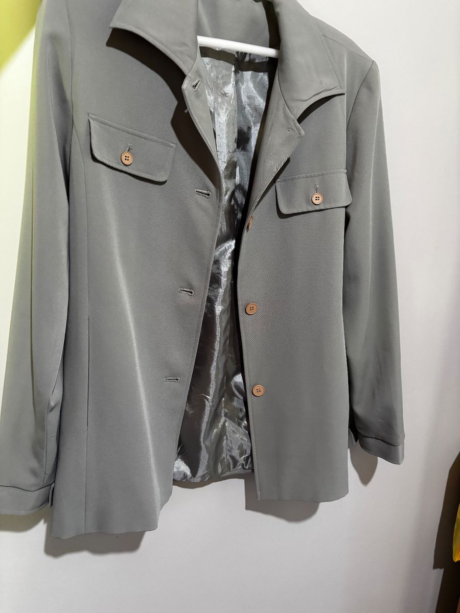 Blaser Verde Musgo com Ombreira | Terno Feminino Usado 134721573 | enjoei